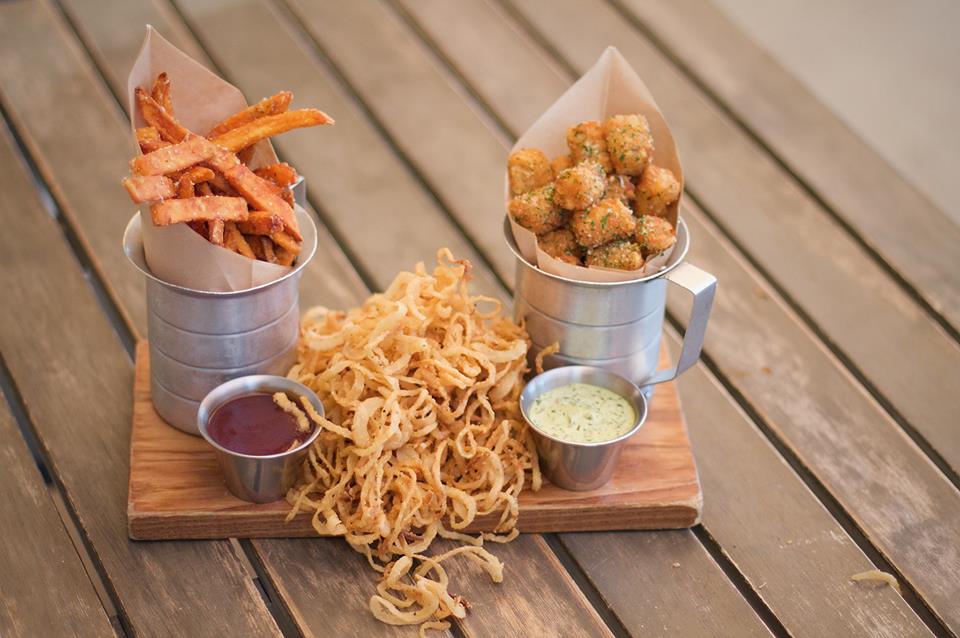 BRGR Kitchen + Bar Corinth Square | Johnson County Post