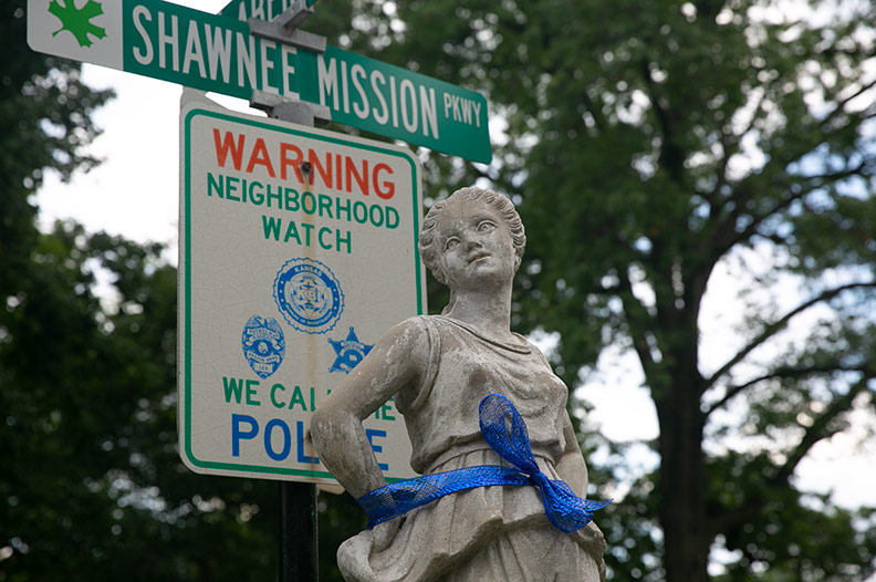 Fairway police officer receives outpouring of support