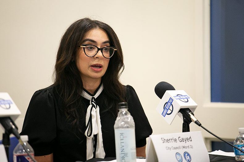 Marc Elkins defeats Steve Hentzen to become Leawood's next mayor