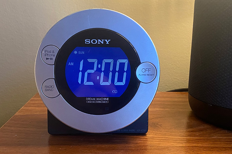 JoCo Notes: Set your clocks to 'fall back' an hour this Sunday